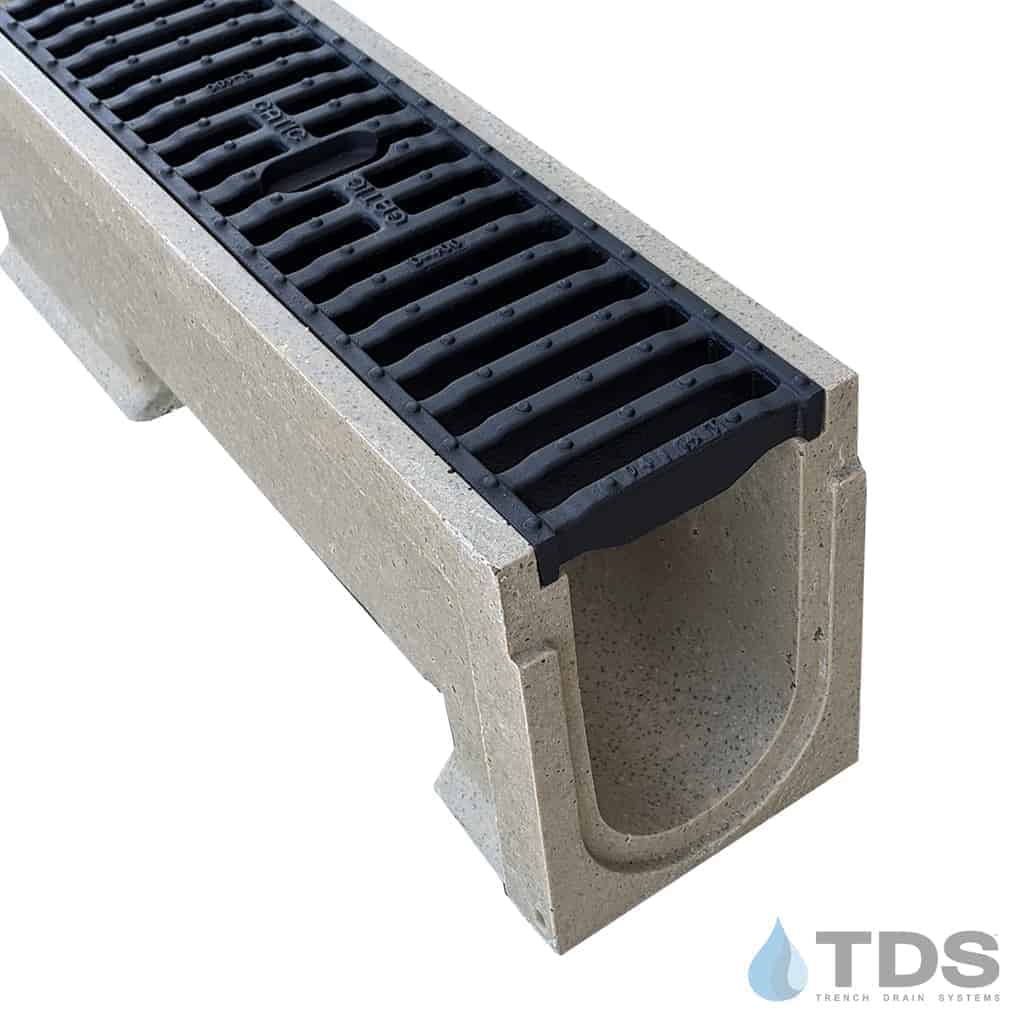 ULMA D100 Drain Channel w/ TDS 462G Slotted Ductile Iron Grate - Class ...